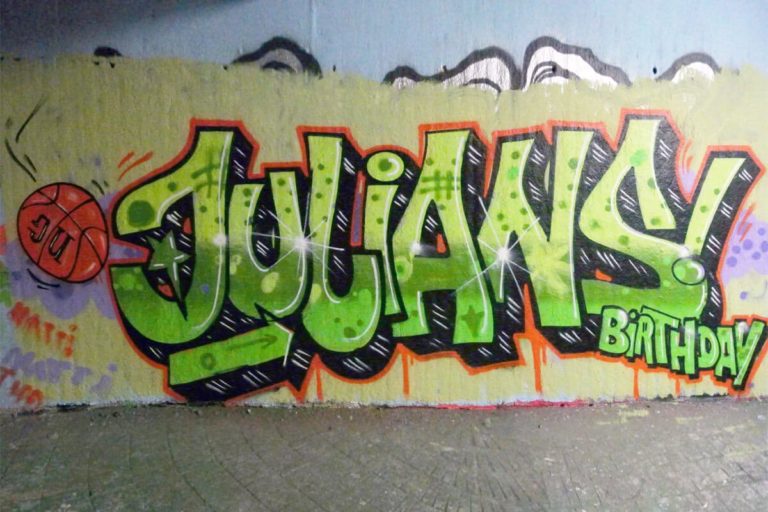 Graffiti Kindergeburtstag ”JULIAN´S BIRTHDAY" - Graffiti-Stuttgart.de